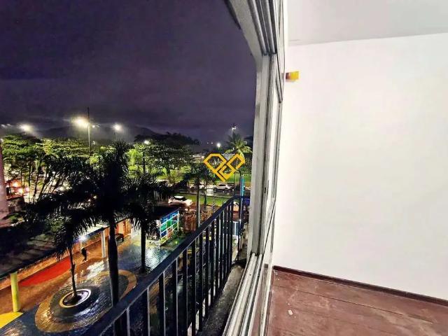 Apartamento para Venda em Santos/SP Embaré 3 Quartos
