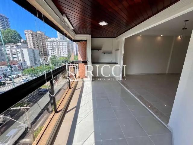 Apartamento para Venda em Santos/SP Embaré 3 Quartos