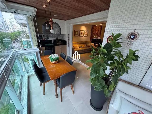 Apartamento para Venda em Santos/SP Embaré 3 Quartos