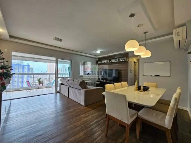 Apartamento para Venda em Santos/SP Embaré 3 Quartos