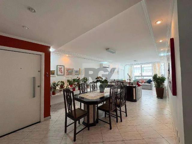 Apartamento para Venda em Santos/SP Gonzaga 3 Quartos