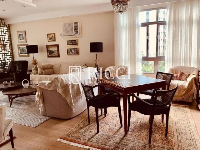 Apartamento para Venda em Santos/SP Gonzaga 3 Quartos