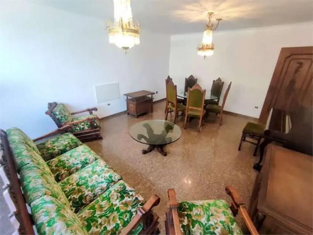 Apartamento para Venda em Santos/SP Gonzaga 3 Quartos