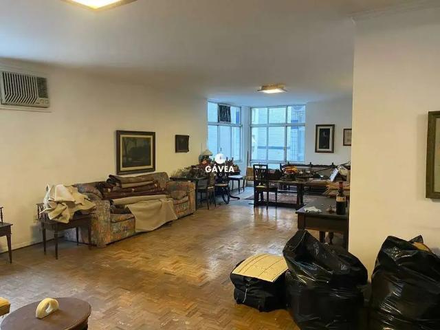 Apartamento para Venda em Santos/SP Gonzaga 3 Quartos