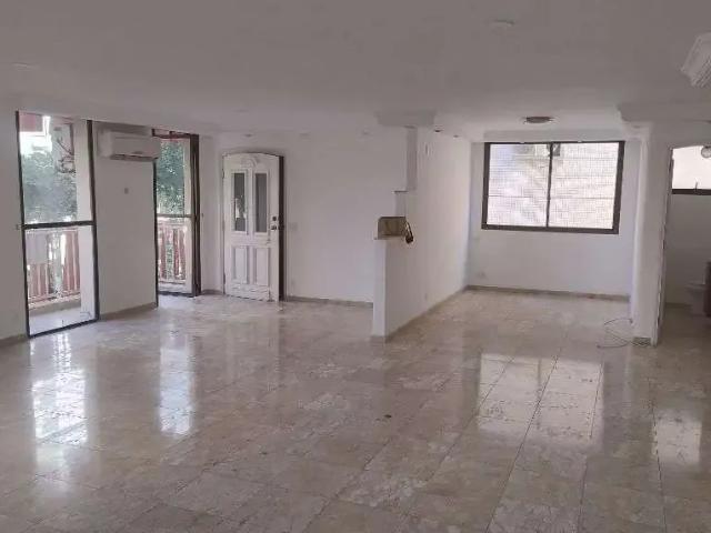 Apartamento para Venda em Santos/SP Gonzaga 3 Quartos