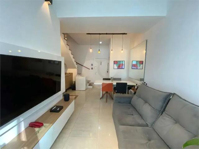 Apartamento para Venda em Santos/SP Gonzaga 2 Quartos