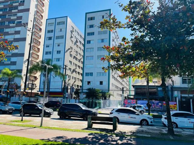 Apartamento para Venda em Santos/SP Gonzaga 2 Quartos