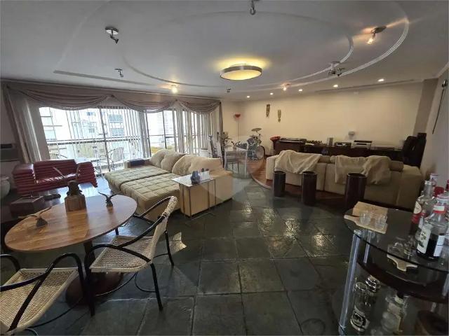 Apartamento para Venda em Santos/SP Gonzaga 4 Quartos