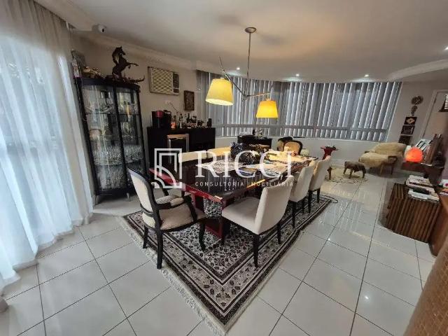Apartamento para Venda em Santos/SP Gonzaga 4 Quartos