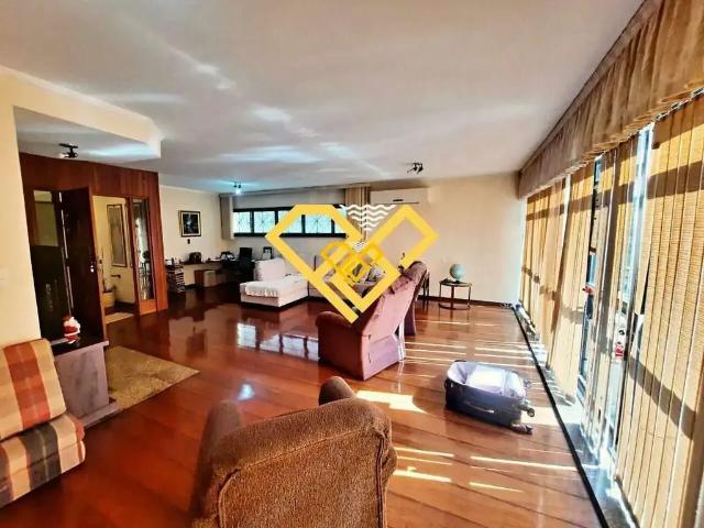 Apartamento para Venda em Santos/SP Gonzaga 4 Quartos