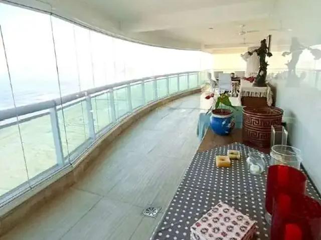 Apartamento para Venda em Santos/SP Gonzaga 4 Quartos