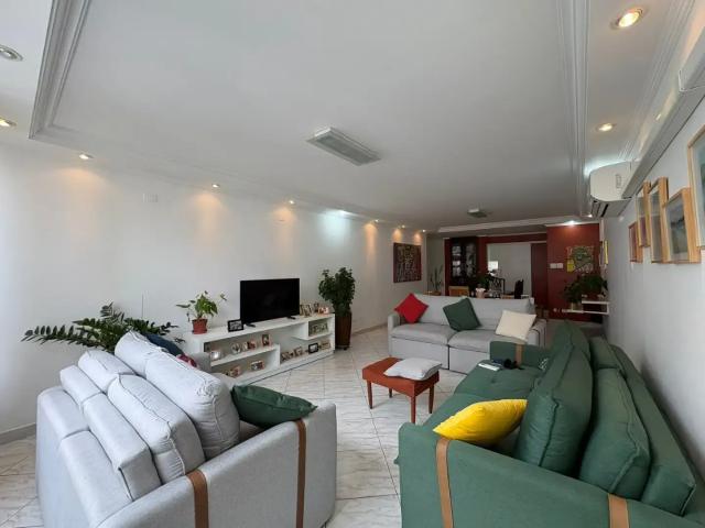 Apartamento para Venda em Santos/SP Gonzaga
