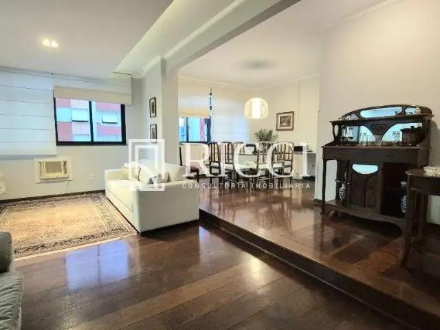 Apartamento para Venda em Santos/SP Gonzaga 5 Quartos