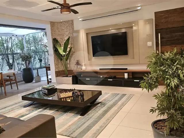 Apartamento para Venda em Santos/SP José Menino 3 Quartos