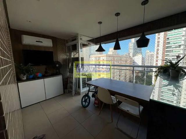 Apartamento para Venda em Santos/SP Pompéia 3 Quartos