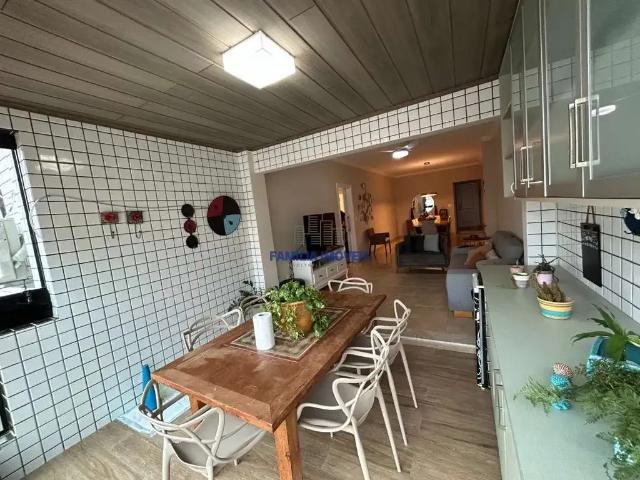 Apartamento para Venda em Santos/SP Pompéia 3 Quartos