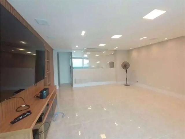 Apartamento para Venda em Santos/SP Pompéia 3 Quartos