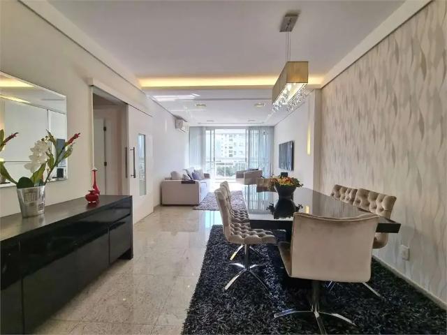 Apartamento para Venda em Santos/SP Pompéia 2 Quartos