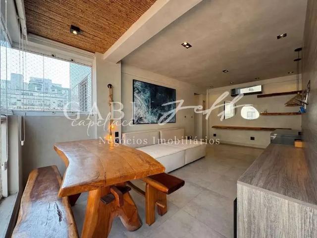 Apartamento para Venda em Santos/SP Ponta da Praia 1 Quartos