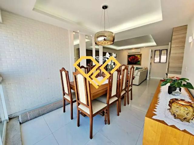Apartamento para Venda em Santos/SP Ponta da Praia 2 Quartos