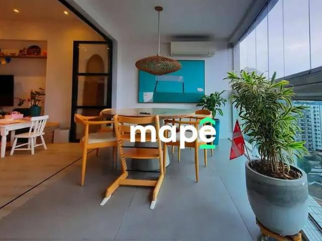 Apartamento para Venda em Santos/SP Ponta da Praia 2 Quartos