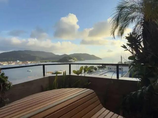 Apartamento para Venda em Santos/SP Ponta da Praia 2 Quartos