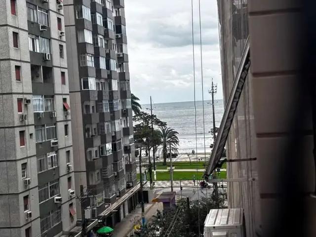 Apartamento para Venda em Santos/SP Ponta da Praia 2 Quartos