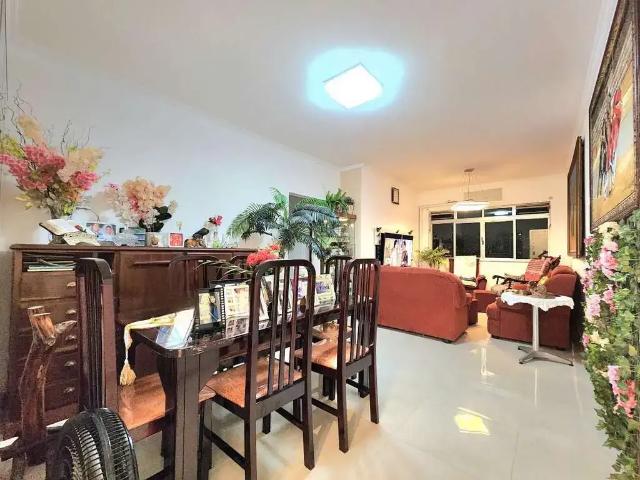 Apartamento para Venda em Santos/SP Ponta da Praia 2 Quartos