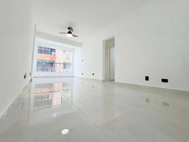 Apartamento para Venda em Santos/SP Ponta da Praia 2 Quartos