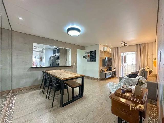 Apartamento para Venda em Santos/SP Ponta da Praia 2 Quartos