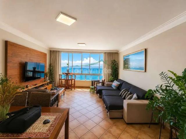 Apartamento para Venda em Santos/SP Ponta da Praia 3 Quartos