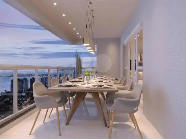 Apartamento para Venda em Santos/SP Ponta da Praia 3 Quartos