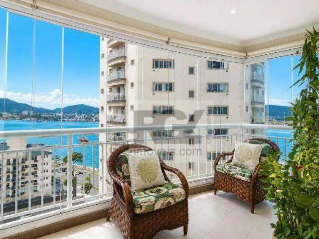 Apartamento para Venda em Santos/SP Ponta da Praia 3 Quartos