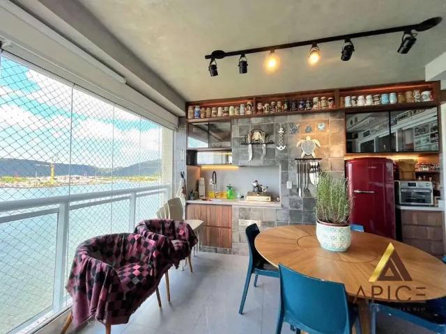 Apartamento para Venda em Santos/SP Ponta da Praia 3 Quartos