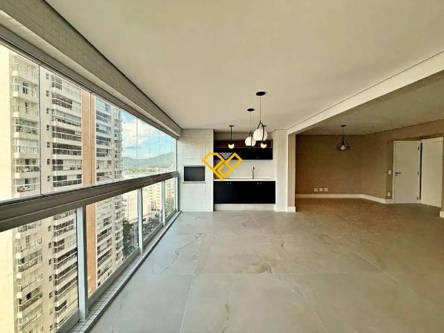 Apartamento para Venda em Santos/SP Ponta da Praia 3 Quartos