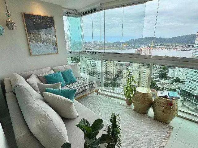 Apartamento para Venda em Santos/SP Ponta da Praia 3 Quartos