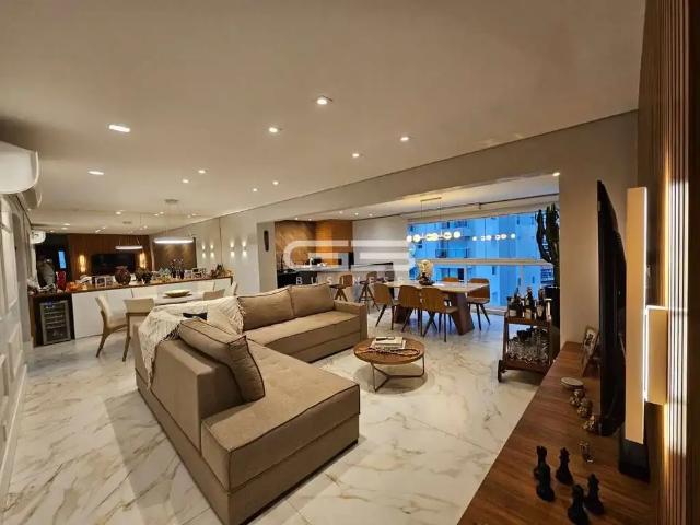 Apartamento para Venda em Santos/SP Ponta da Praia 3 Quartos