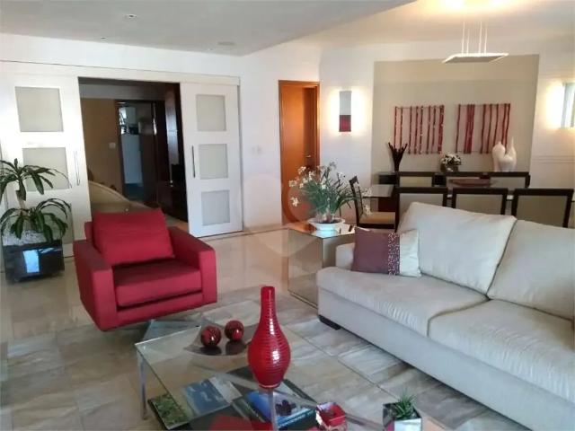 Apartamento para Venda em Santos/SP Ponta da Praia 3 Quartos