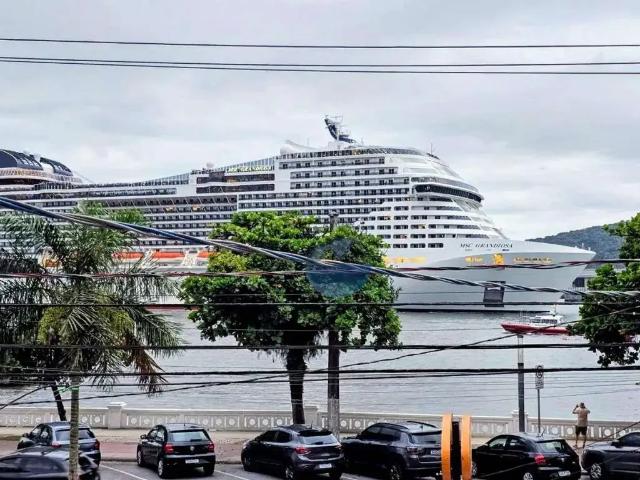 Apartamento para Venda em Santos/SP Ponta da Praia 3 Quartos