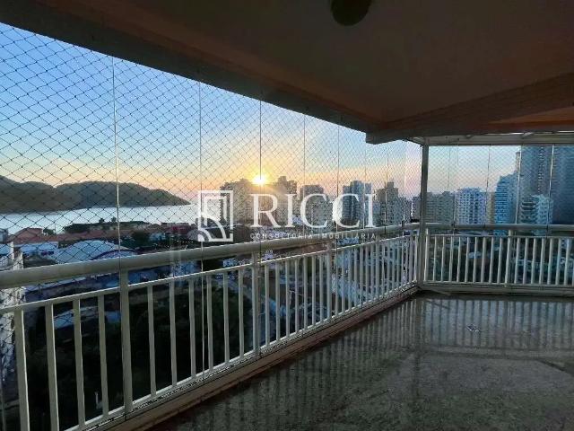 Apartamento para Venda em Santos/SP Ponta da Praia 4 Quartos