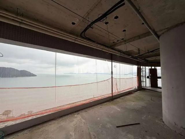 Apartamento para Venda em Santos/SP Ponta da Praia 4 Quartos