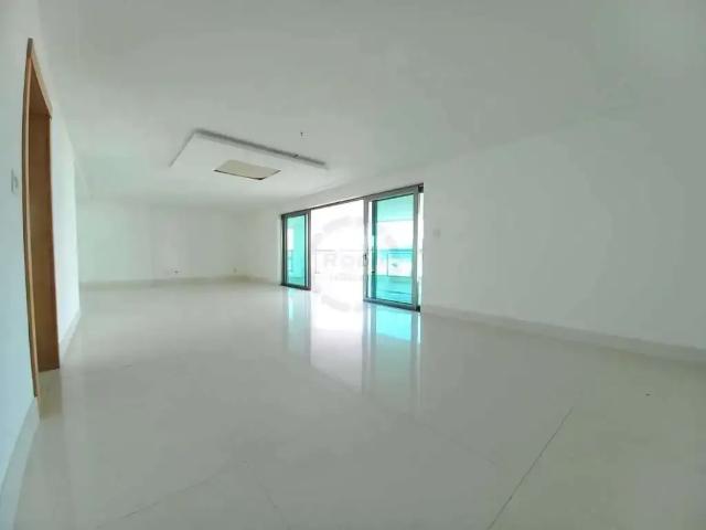 Apartamento para Venda em Santos/SP Ponta da Praia 4 Quartos