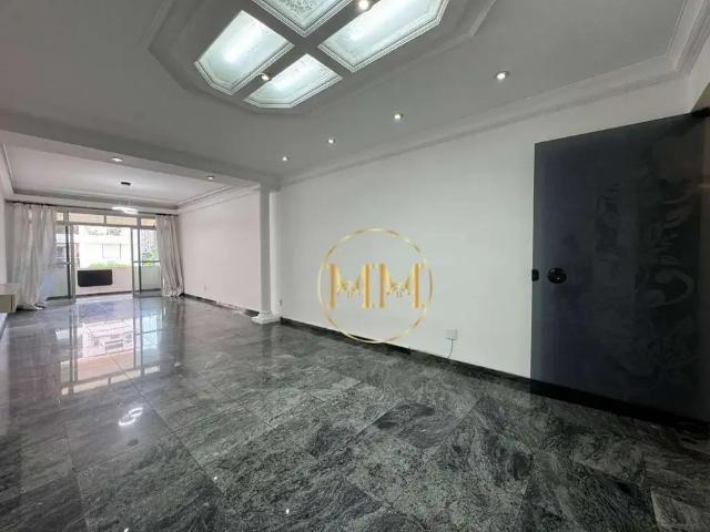 Apartamento para Venda em Santos/SP Ponta da Praia 4 Quartos