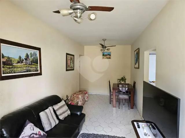 Apartamento para Venda em Santos/SP Vila Belmiro 2 Quartos
