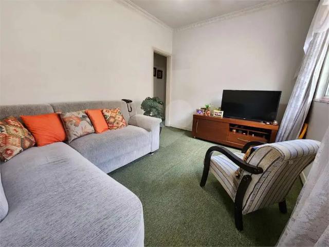 Apartamento para Venda em Santos/SP Vila Mathias 2 Quartos