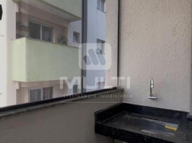 Apartamento para venda em Saraiva, Uberlândia