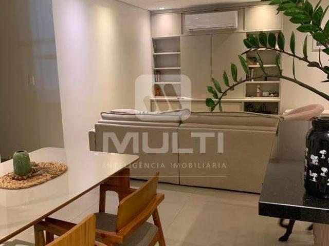 Apartamento para venda em Saraiva, Uberlândia