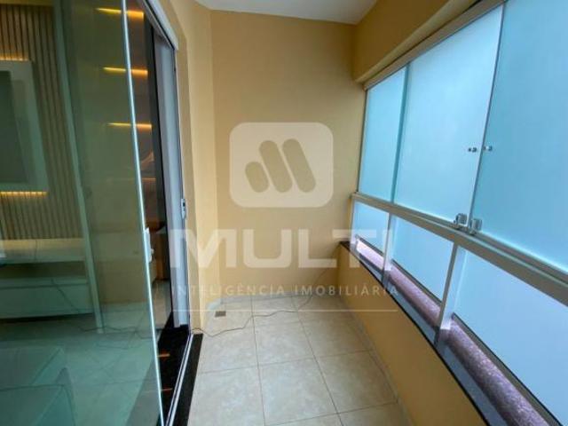 Apartamento para venda em Segismundo Pereira, Uberlândia