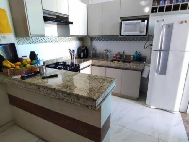 Apartamento para Venda em Sete Lagoas, Fátima, 3 dormitórios, 1 suíte, 1 banheiro, 1 vaga