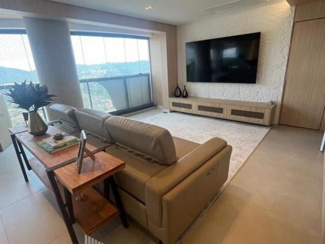 Apartamento para venda em Sítio Tamboré Alphaville de 180.00m² com 3 Quartos, 3 Suites e 3 Garagens